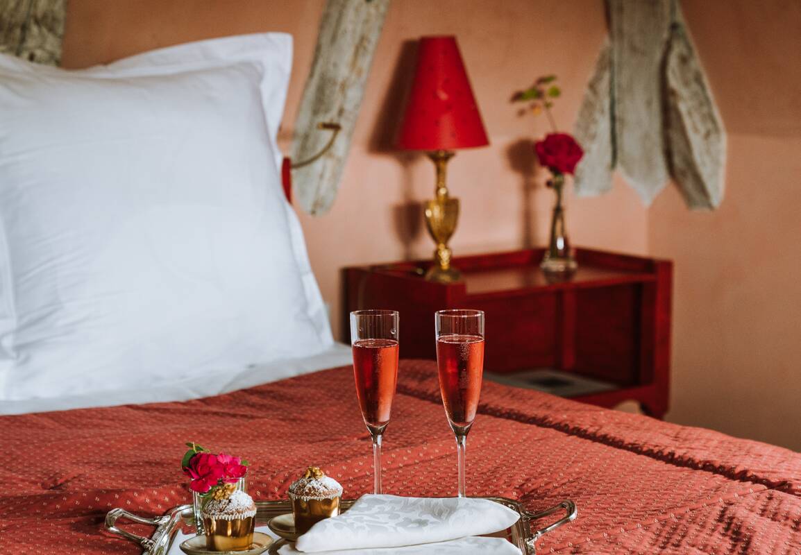 ~ Rooms & Suites | Chateau Hotel Dordogne | Château de la Treyne
